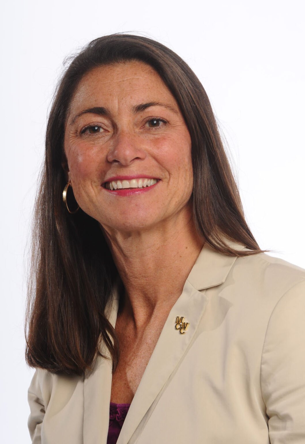 Dr. Robin A. Duncan – Tierra Firma